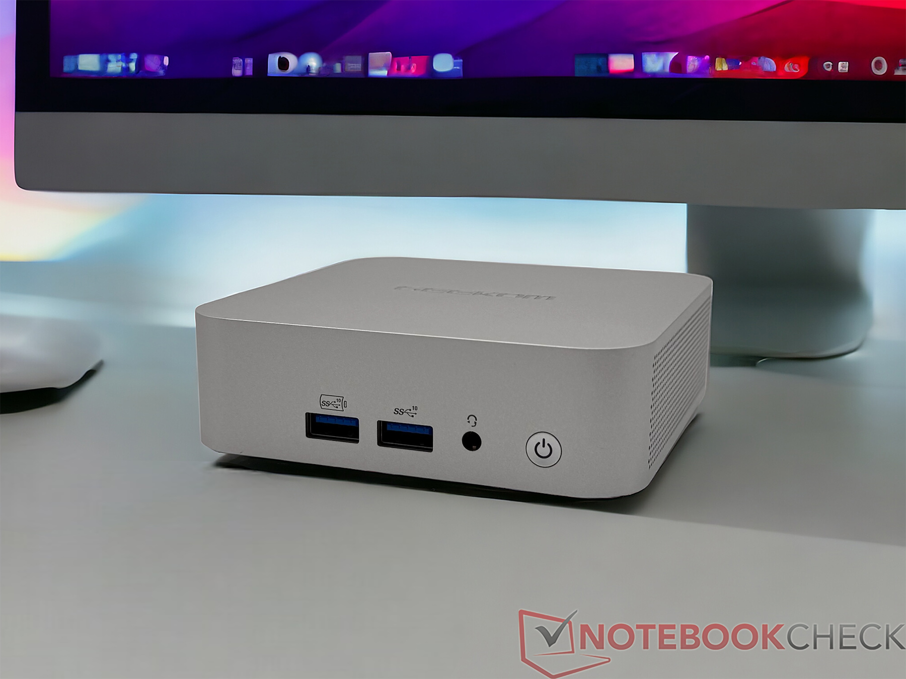 Recensione del Geekom A8: Mini-PC premium da 0,5 litri con AMD Ryzen 9 ...