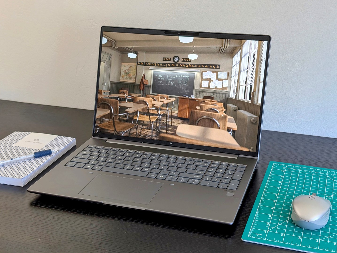 Recensione dell'HP ZBook Power 16 G11 A: Potente workstation con AMD ...