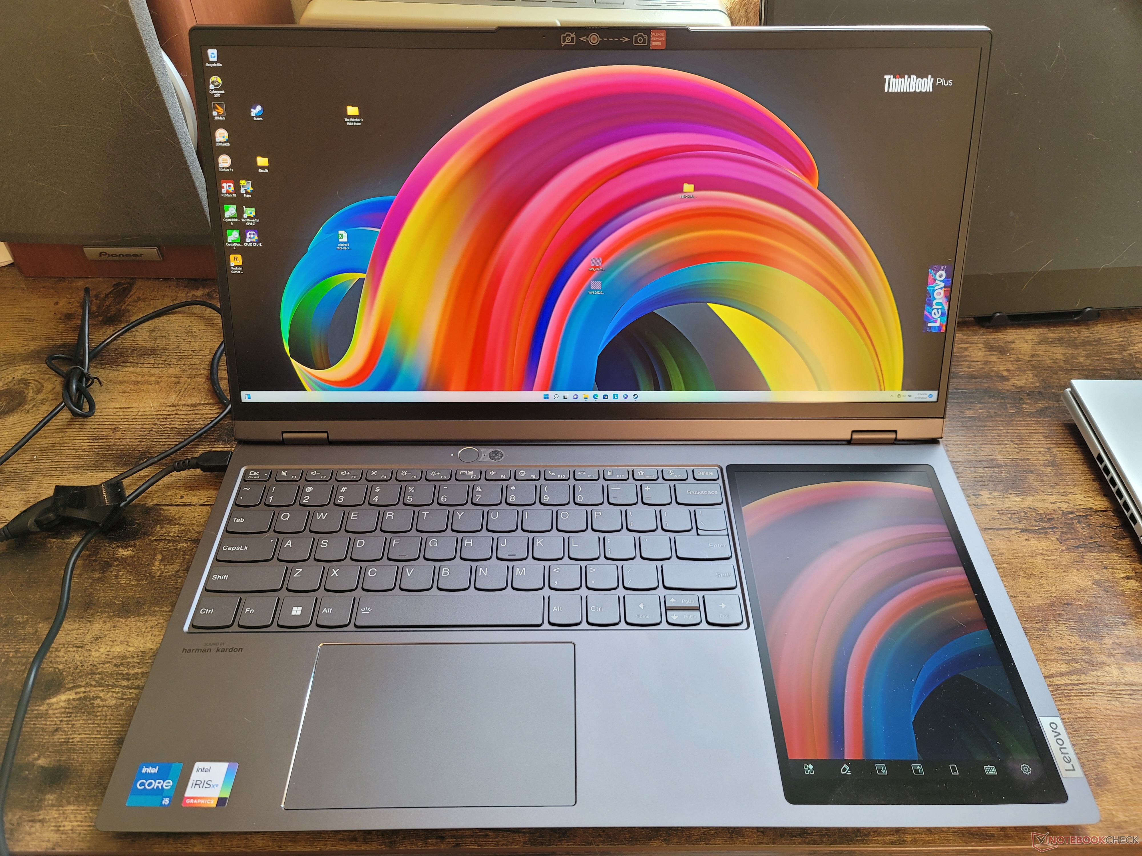 Il Lenovo ThinkBook Gen 3 ha molti schermi, ma non abbastanza potenza ...