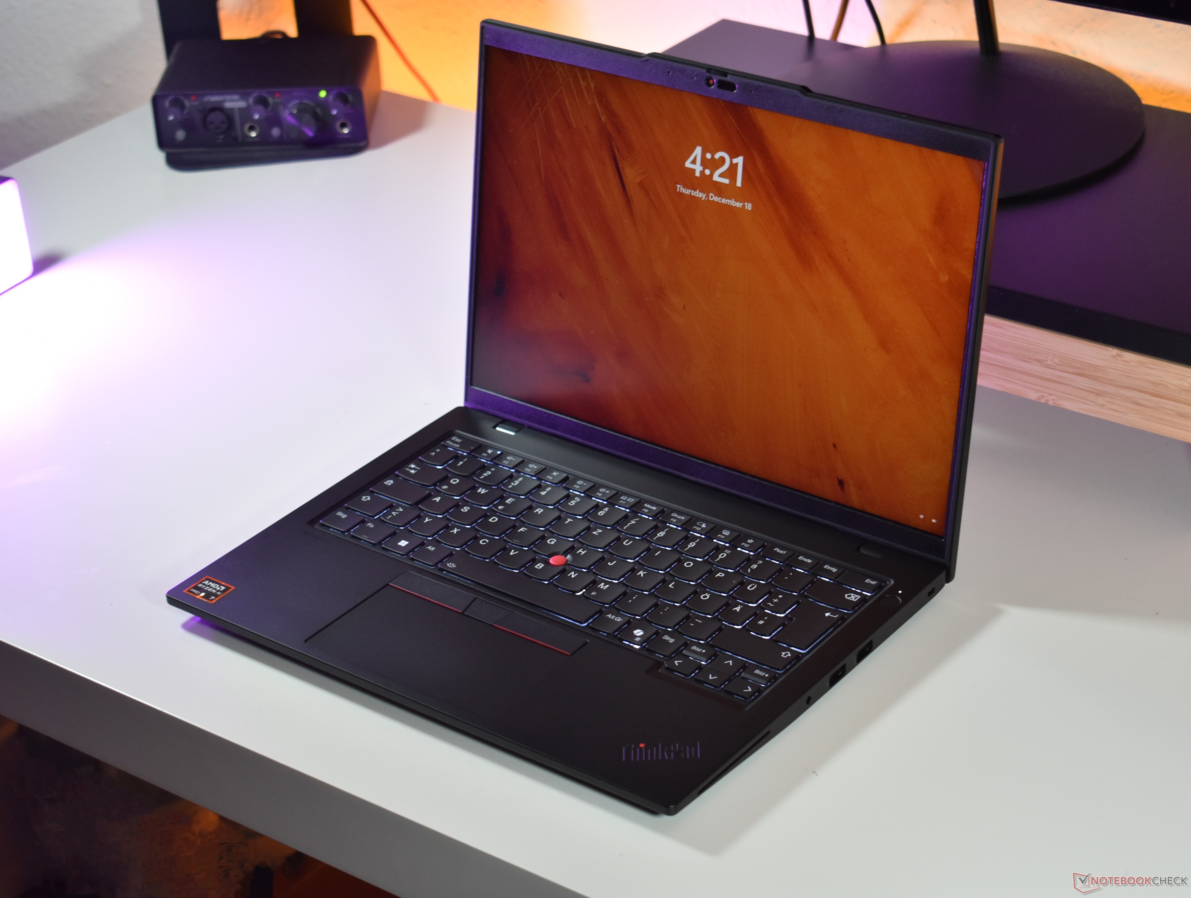 Recensione del Lenovo ThinkPad L14 Gen 6 AMD: Questo portatile le farà ...