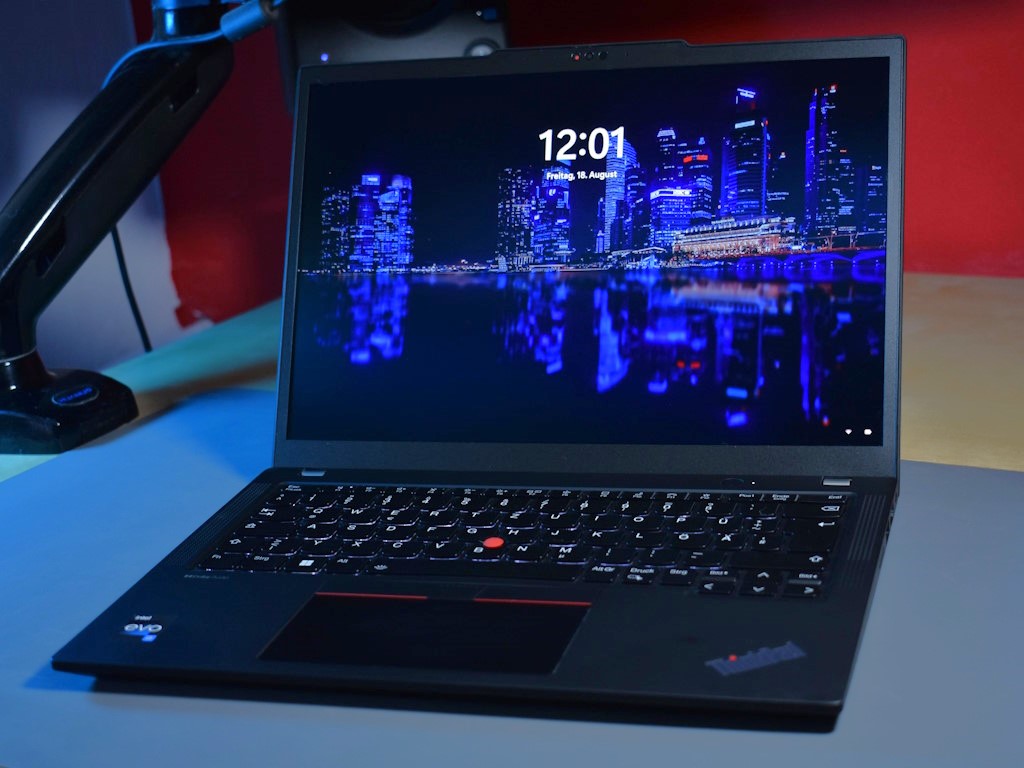 Recensione del portatile Lenovo ThinkPad X13 G4 Intel: Compatto ...