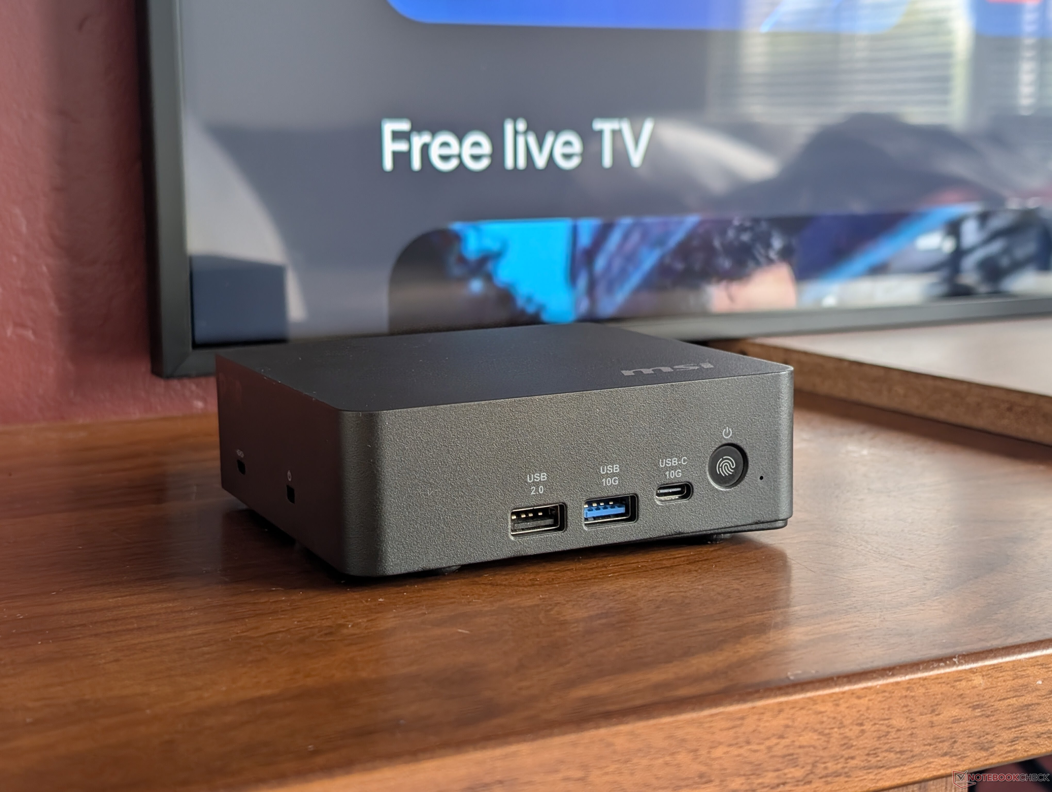 Recensione dell'MSI Cubi NUC AI+ 3MG: Mini PC con fino a 128 GB di RAM ...