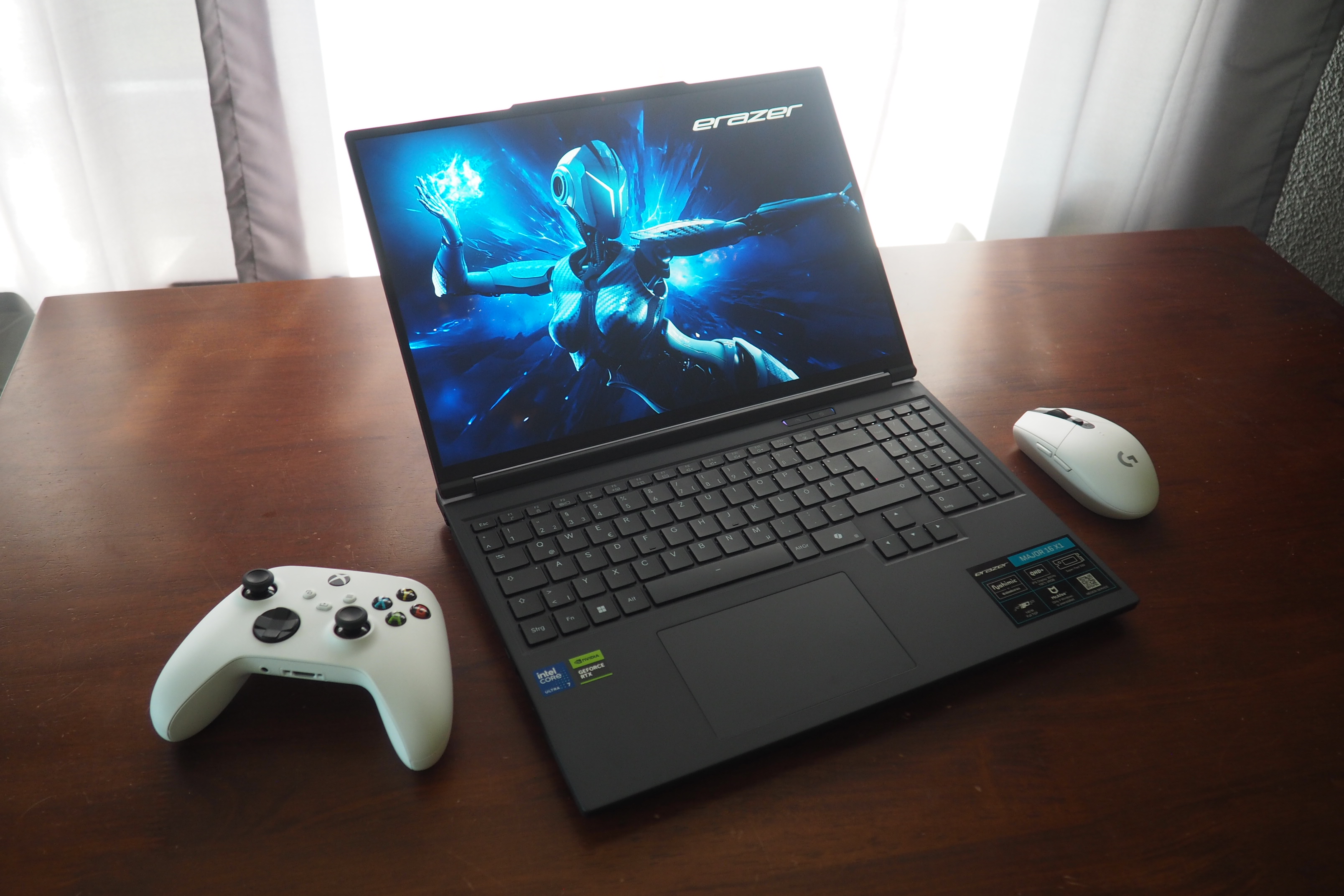 Recensione del computer portatile gaming Medion Erazer Major 16 X1: RTX ...