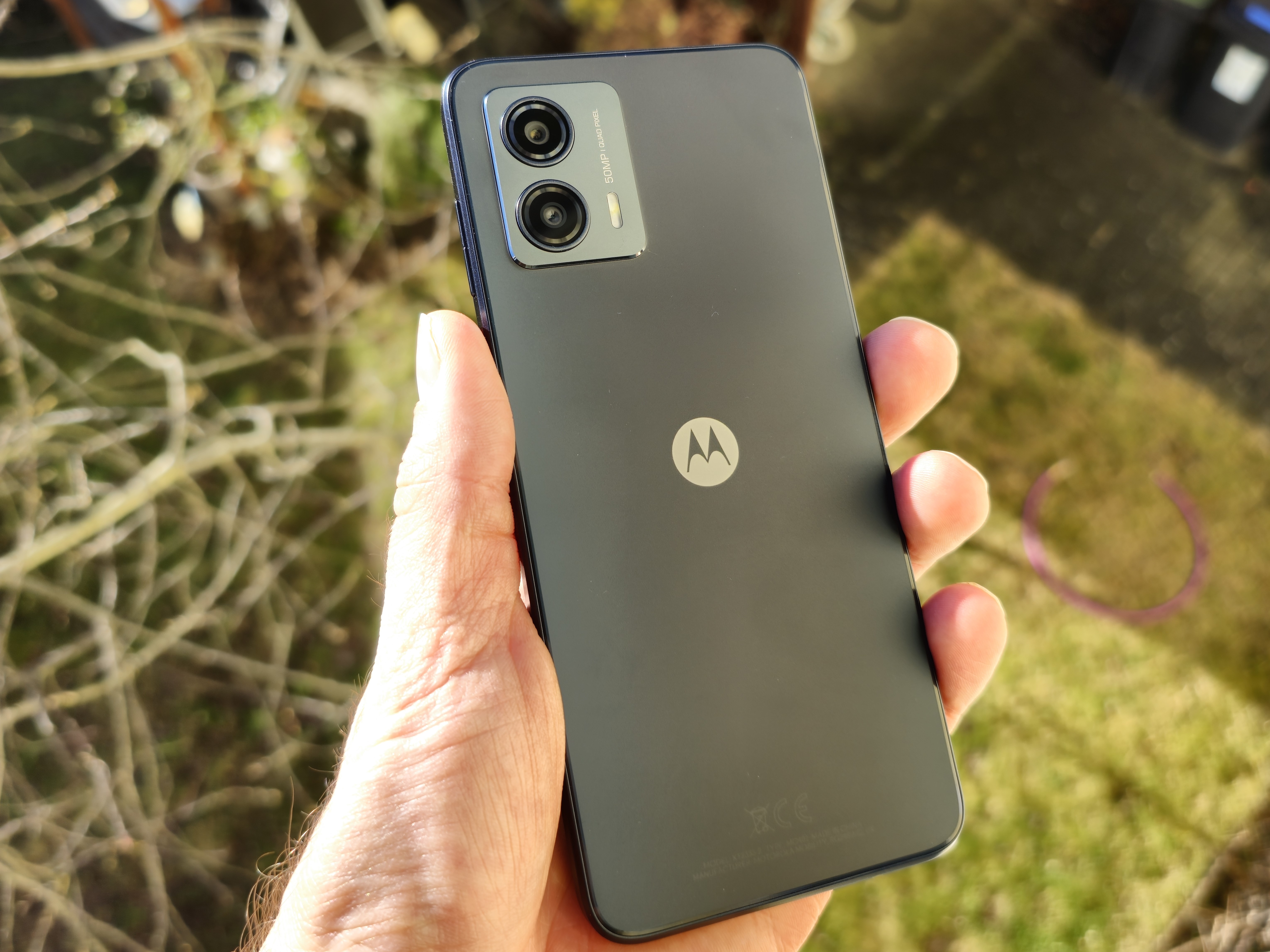 Recensione del Motorola Moto G53 5G: Smartphone 5G economico con 120 Hz ...