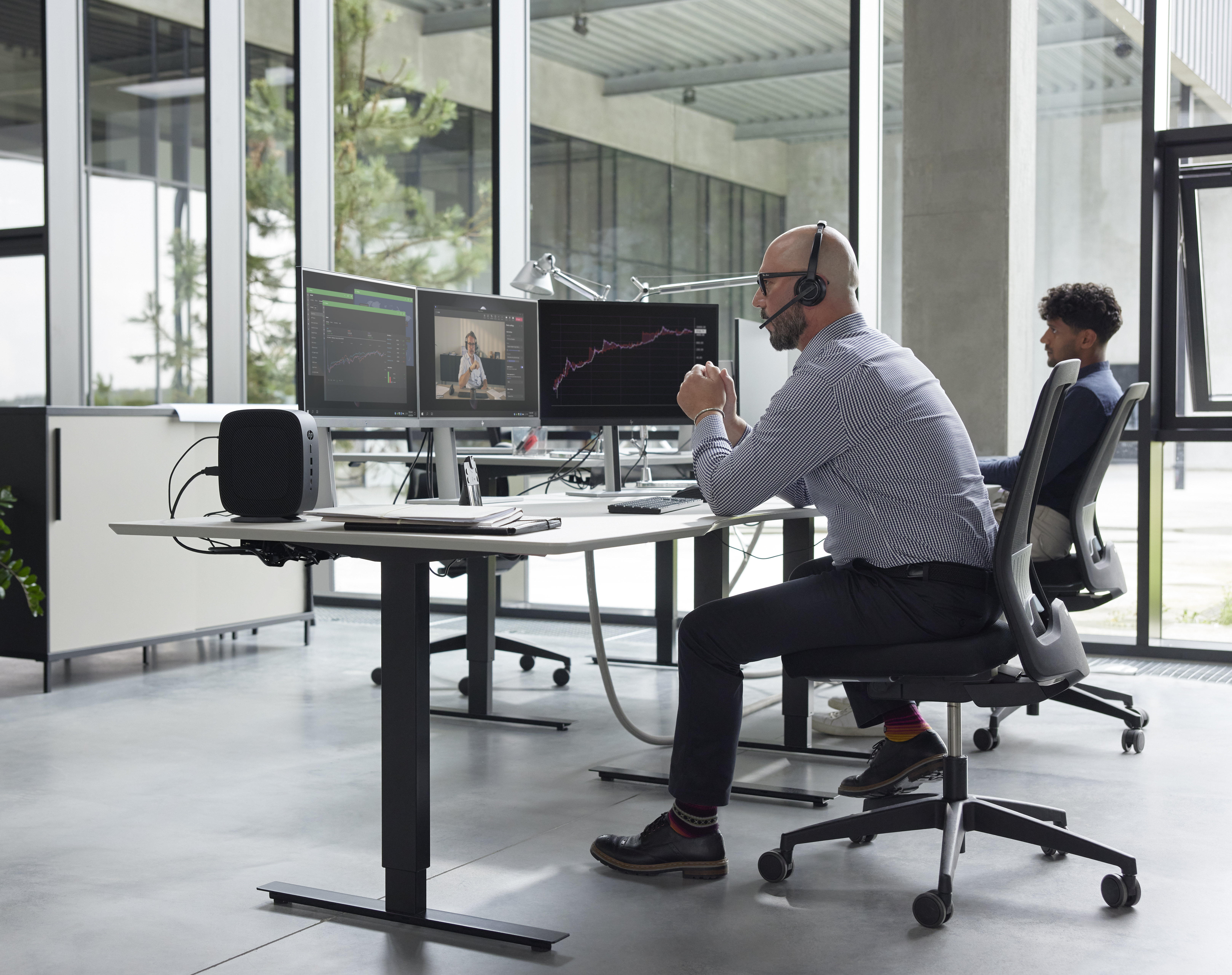 HP Elite t755 Thin Client annunciato con CPU AMD Ryzen integrata e ...