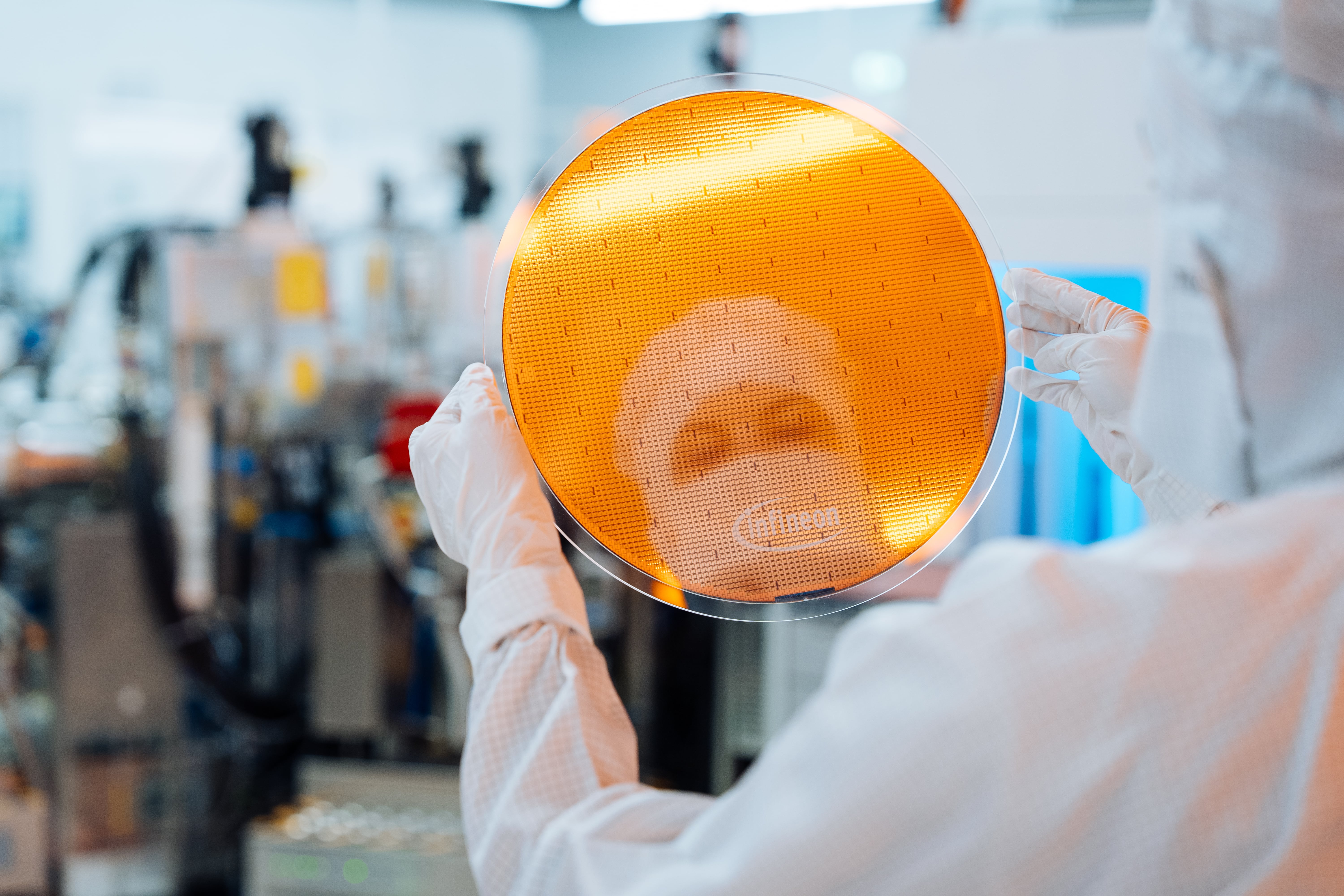 Infineon presenta i wafer di silicio più sottili al mondo con uno ...