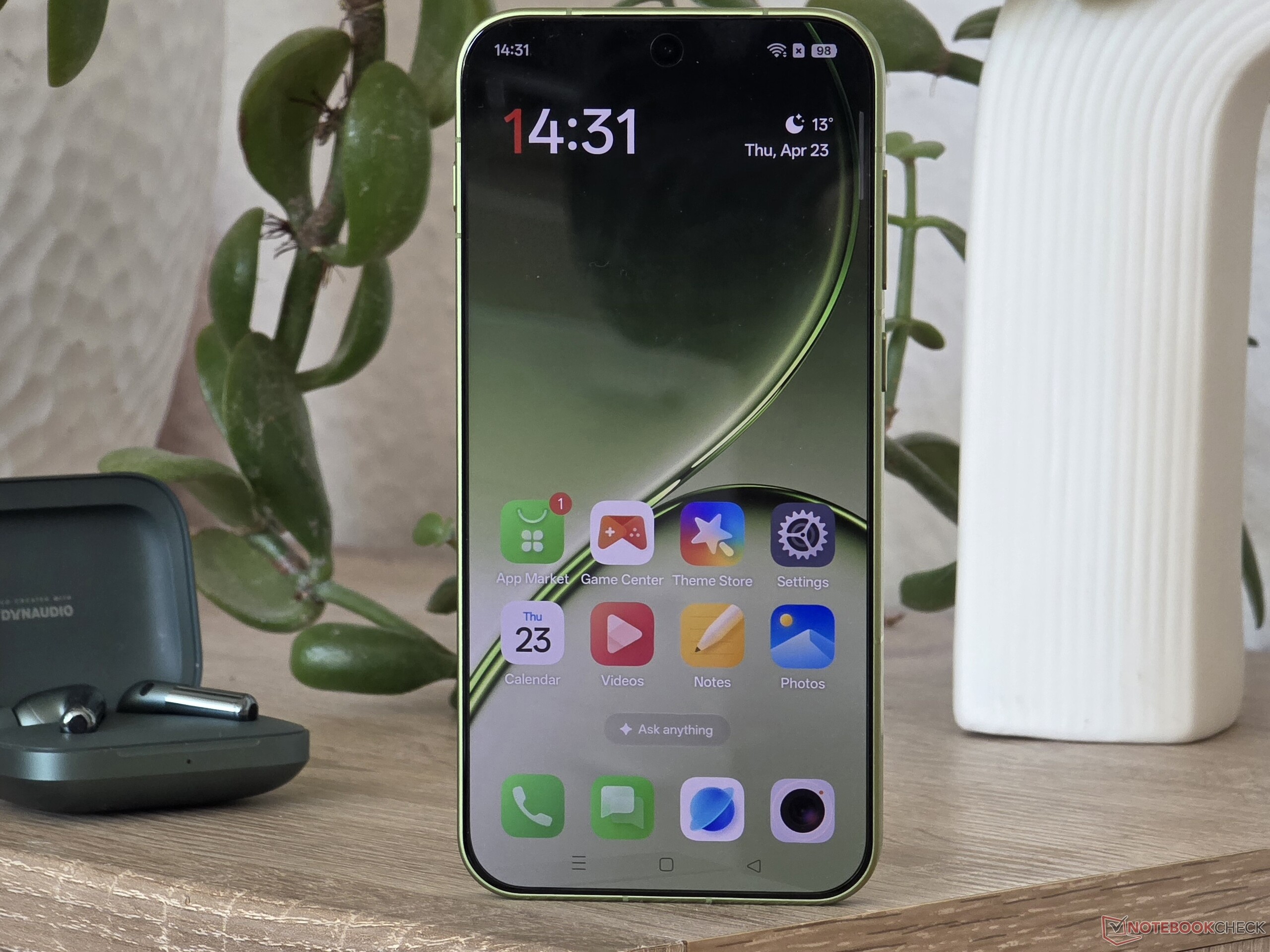 Trapelano informazioni sul nuovo modello di punta compatto di OnePlus ...