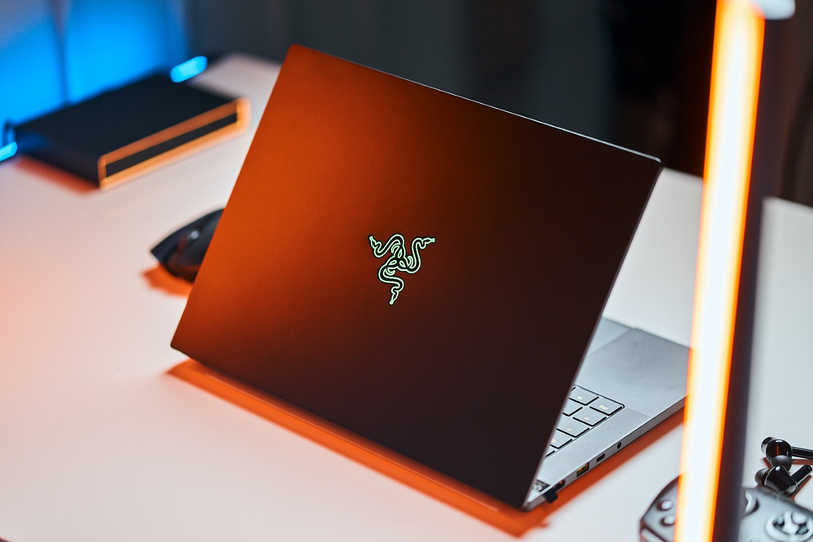 Recensione del portatile Razer Blade 14 2024: A prova di futuro con ...