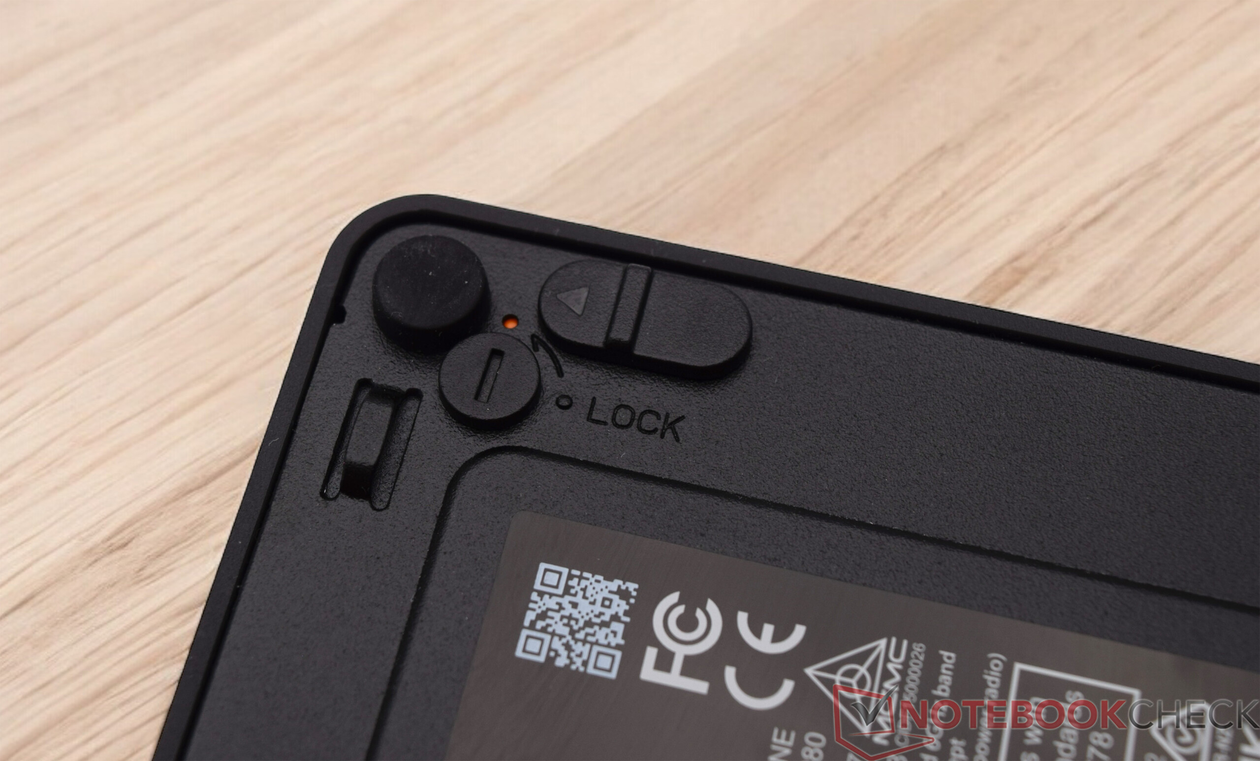 Recensione dell'Asus NUC 14 Pro: Mini PC NUC con Intel Core Ultra 5 ...