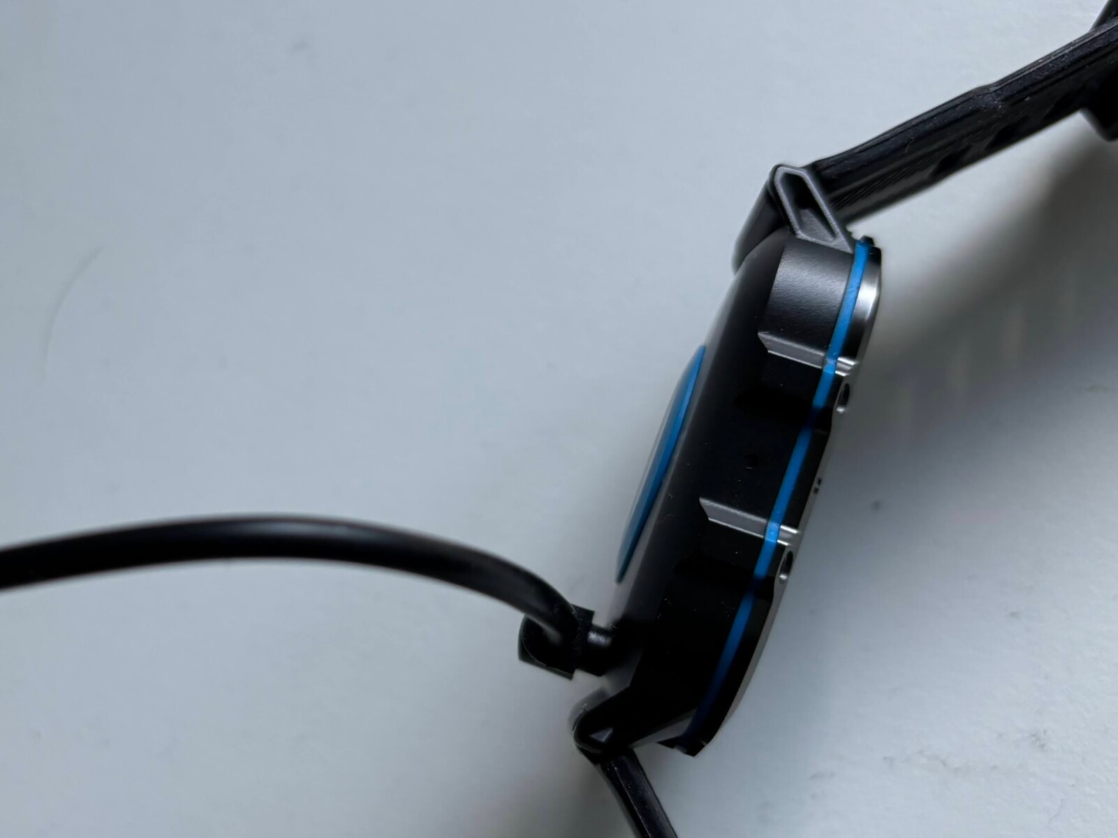 Recensione dello smartwatch Oukitel BT20 - Ampio display con un look da ...