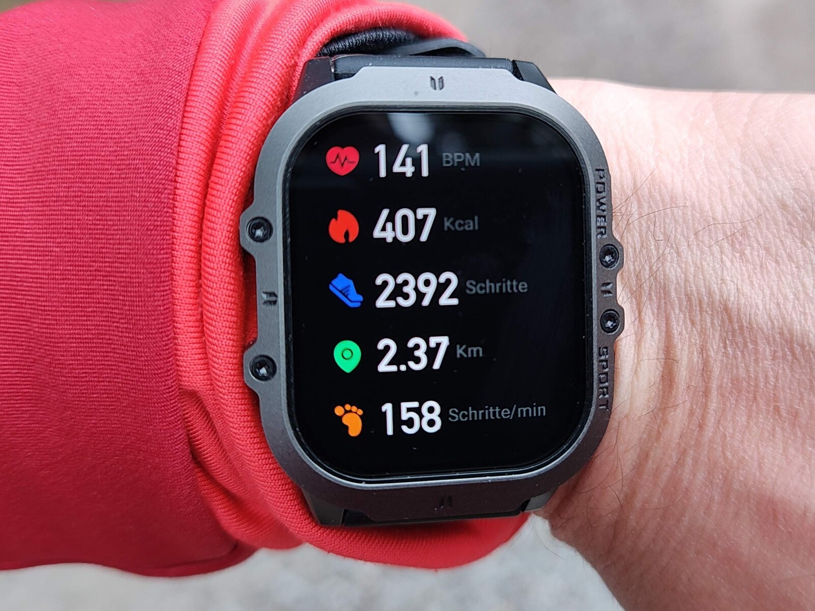 Recensione dello smartwatch Oukitel BT20 - Ampio display con un look da ...