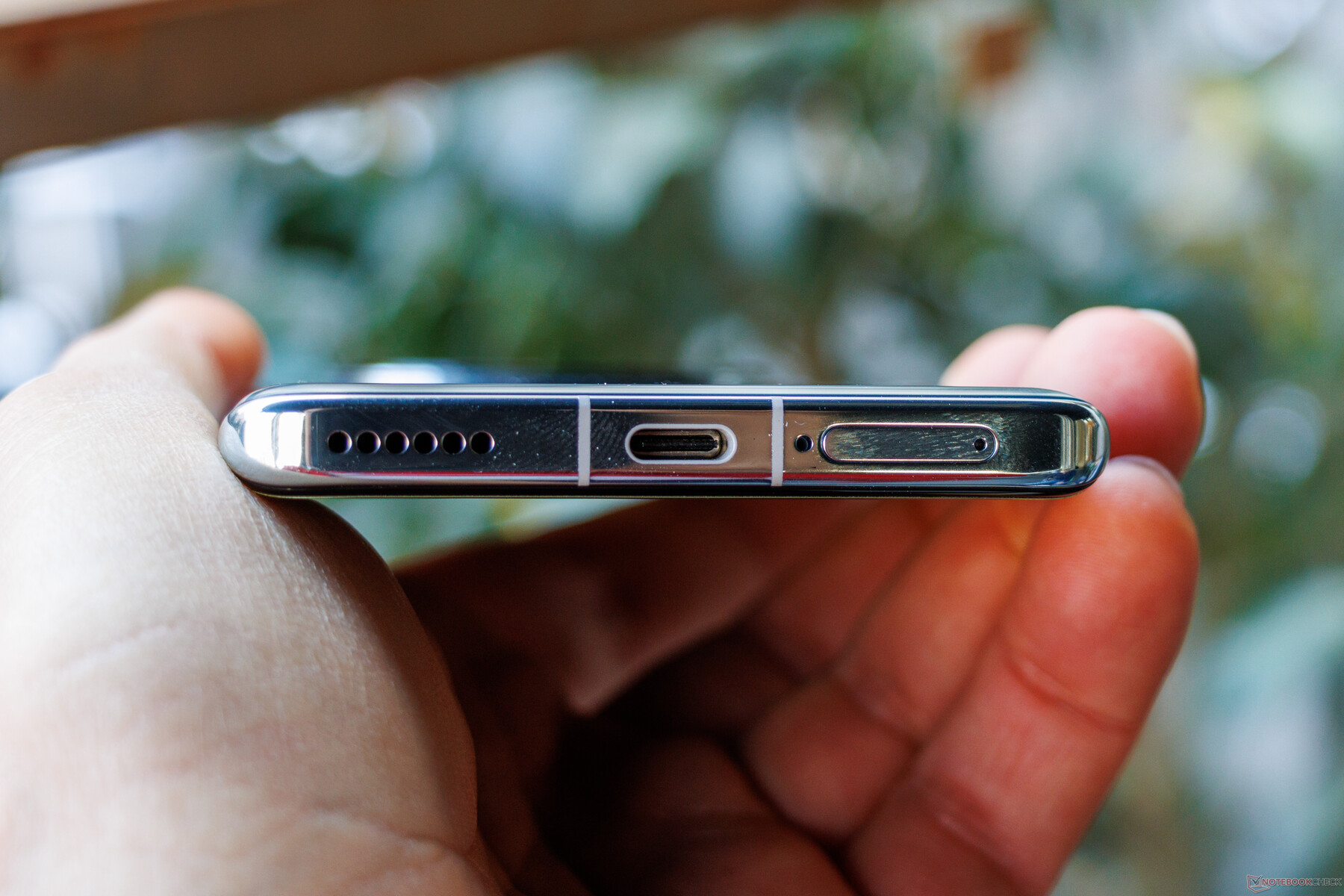 Honor Magic 4 Pro e Magic 4 sono ora ufficiali con schermi LTPO AMOLED da 120 Hz, tripla ...